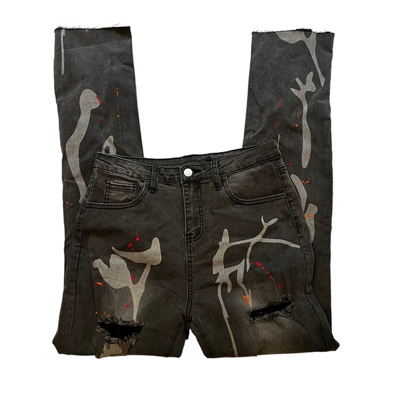 SHEIN | Jeans | Nwt Shein Graphic And Pain Splashed Ripped Hi Rise ...